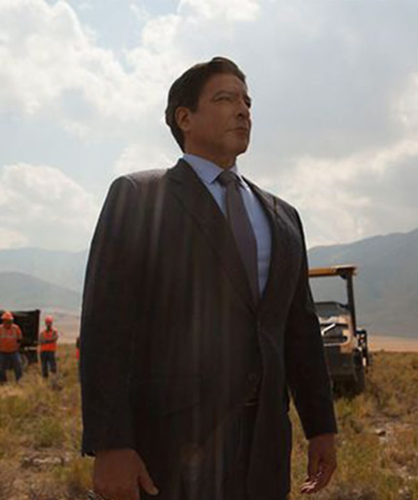 Yellowstone Season 5 Thomas Rainwater Gil Birmingham Black Blazer
