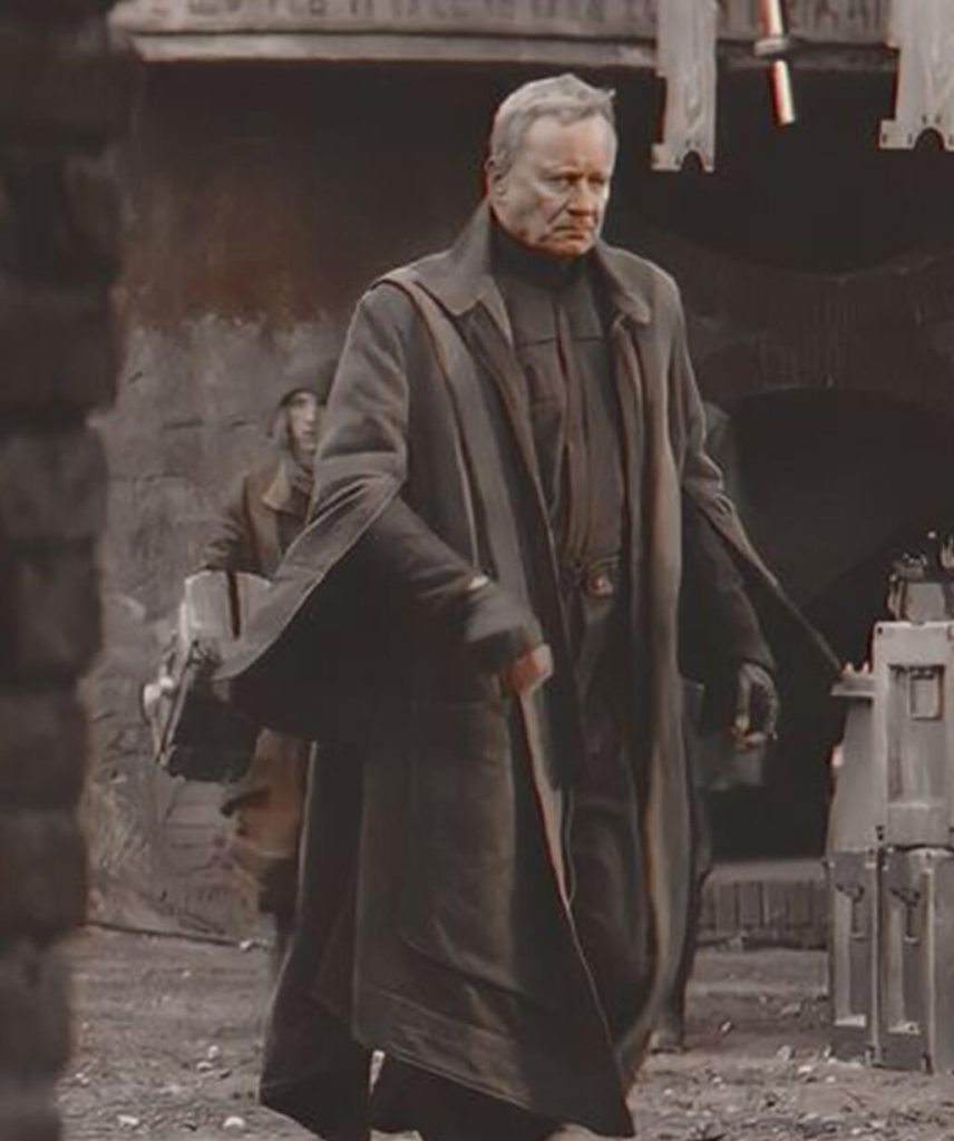 Star Wars Andor Luthen Rael Stellan Skarsgård Brown Coat