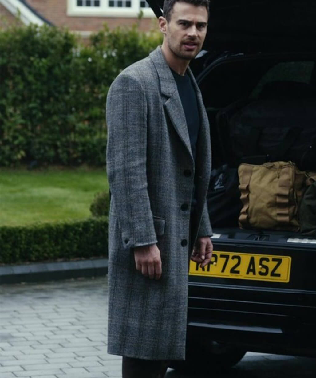 The Gentlemen Eddie Halstead Theo James Grey Plaid Coat