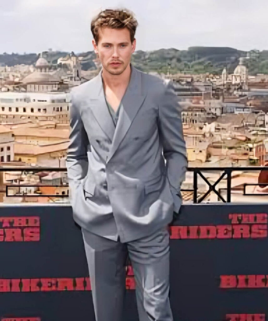 The Bikeriders Premiere Austin Butler Grey Blazer