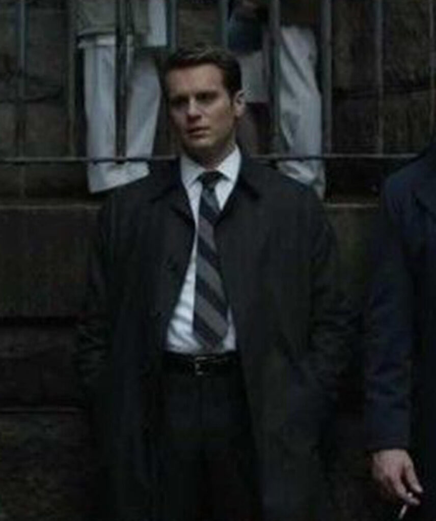 Mindhunter S1 Holden Ford Black Trench Coat